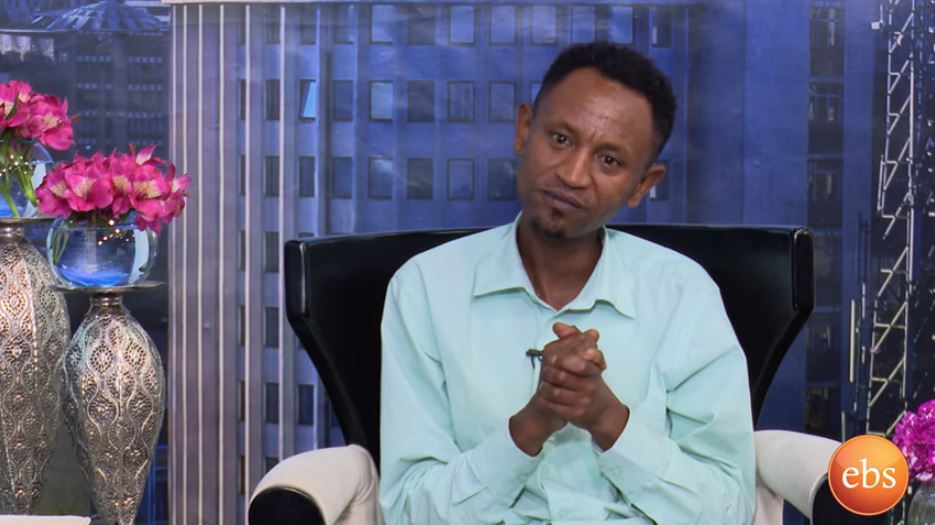 Artist Getu Omahire on Sunday With EBS show